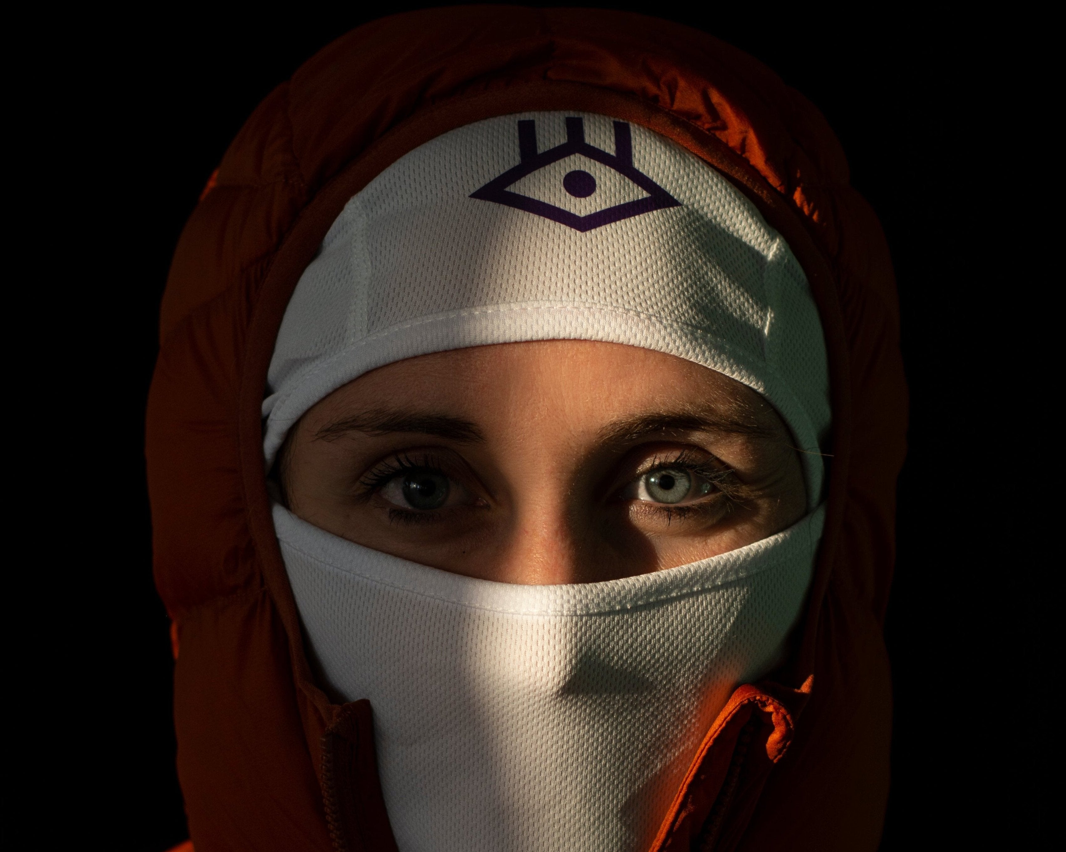 Balaclava Logo White – AVEO